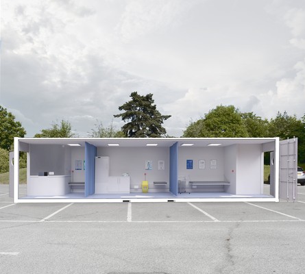 Offsite mobile vaccination solution | Waugh Thistleton Architects